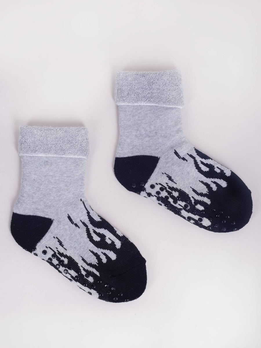 YO! Boys' Gray Ankle Socks with Flames Pattern and ABS | SKF-0005C-G2 ...